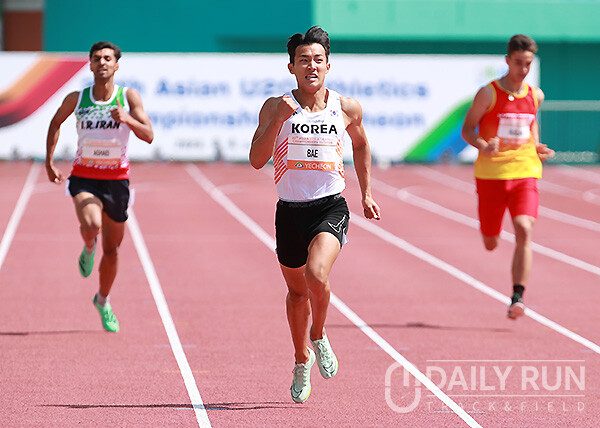 "아시아 무대도 좁다"...배건율, 아시아 U20 육상 400m 예선 조 1위로 결선 진출!