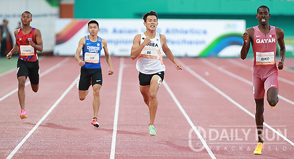 '훈남 육상스타' 배건율, 아시아 U20 육상 400m 준우승 은메달!